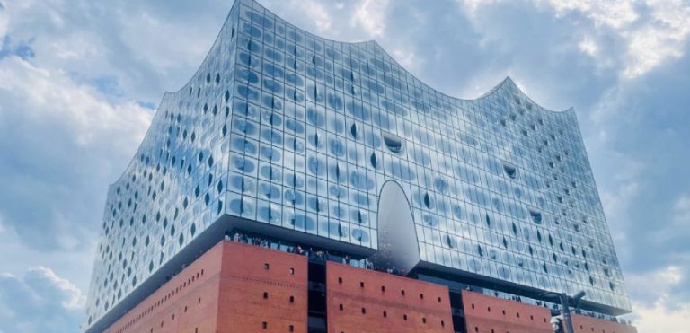 Cap San Diego: Museumsschiff und schwimmendes Wahrzeichen