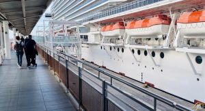 Übelkeit auf Kreuzfahrt: Vorbeugung und Tipps gegen Seekrankheit